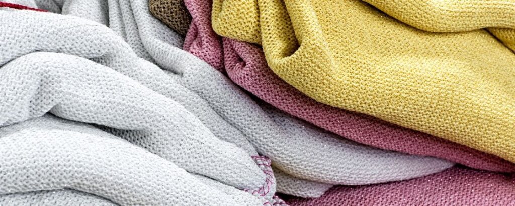 Different Types of Raw Materials in the Textile Industry and Importance ...